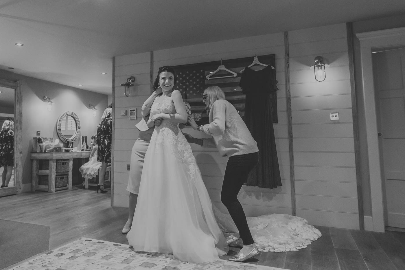 Crab & Lobster Wedding Photos | Melissa + James